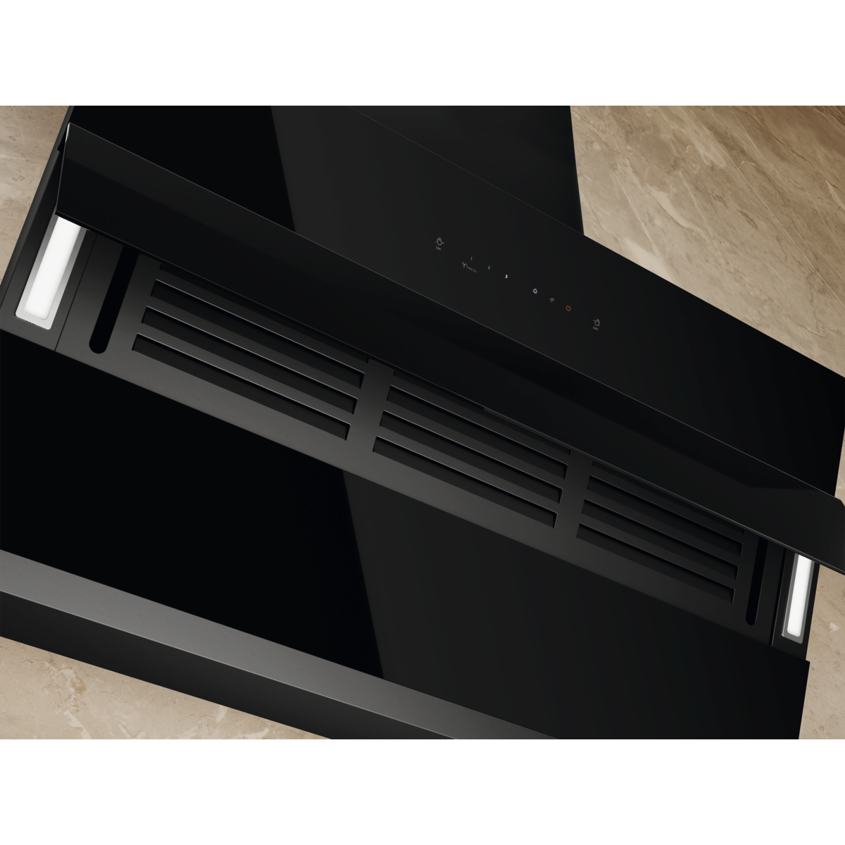 90cm 700 Series slope extractor hood - ECS9941GB | Electrolux India