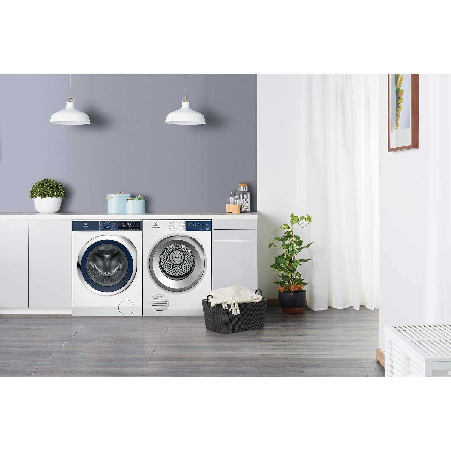 8.5kg UltimateCare 300 venting dryer - EDV854J3WB | Electrolux India